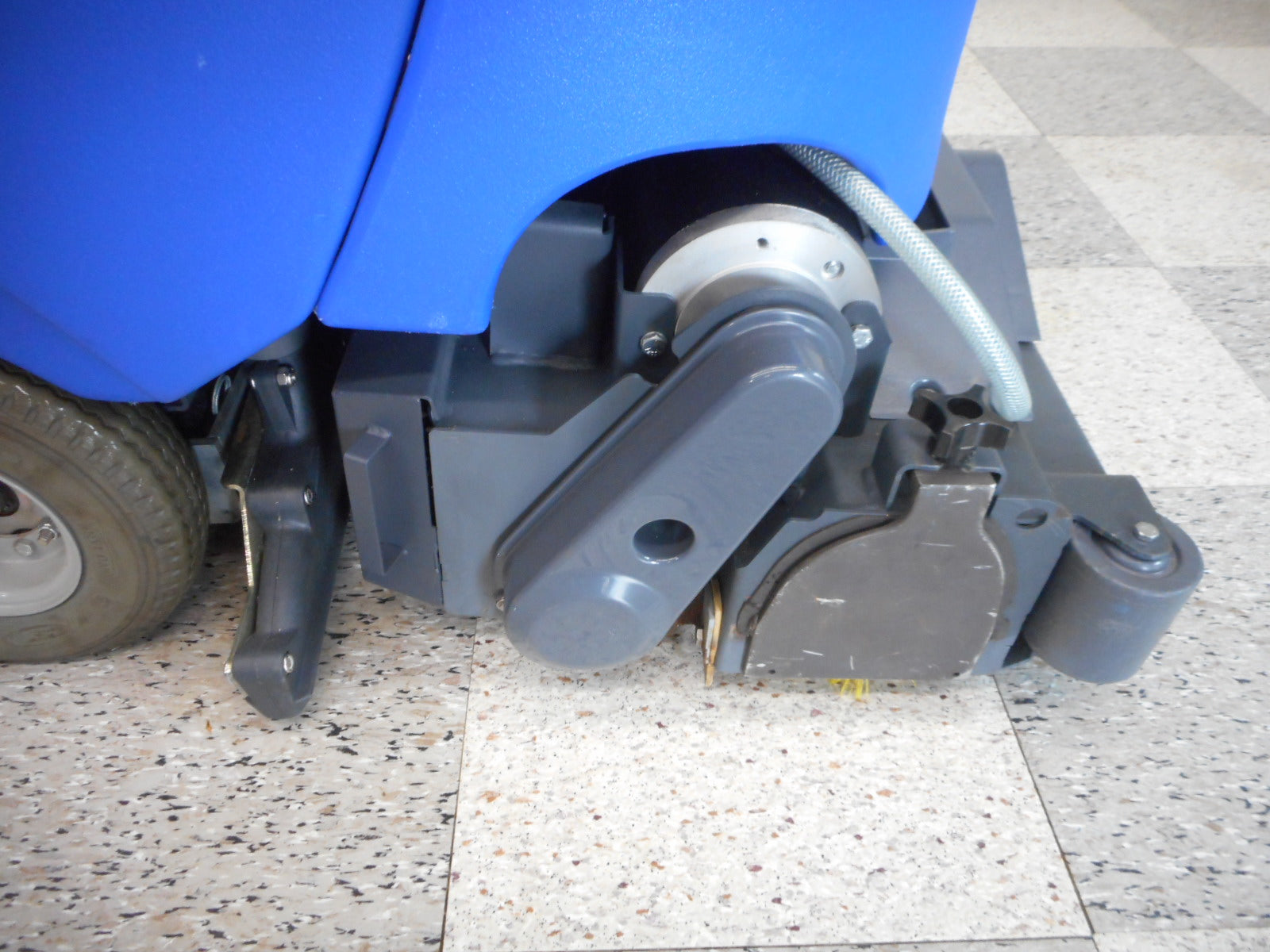 Clarke Clean Track L24 Commercial Battery Powered Carpet Extractor