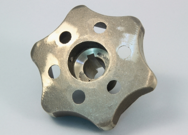 Tennant-1042966-brush-drive-hub-5680-5700_grande.png?v=1673379973